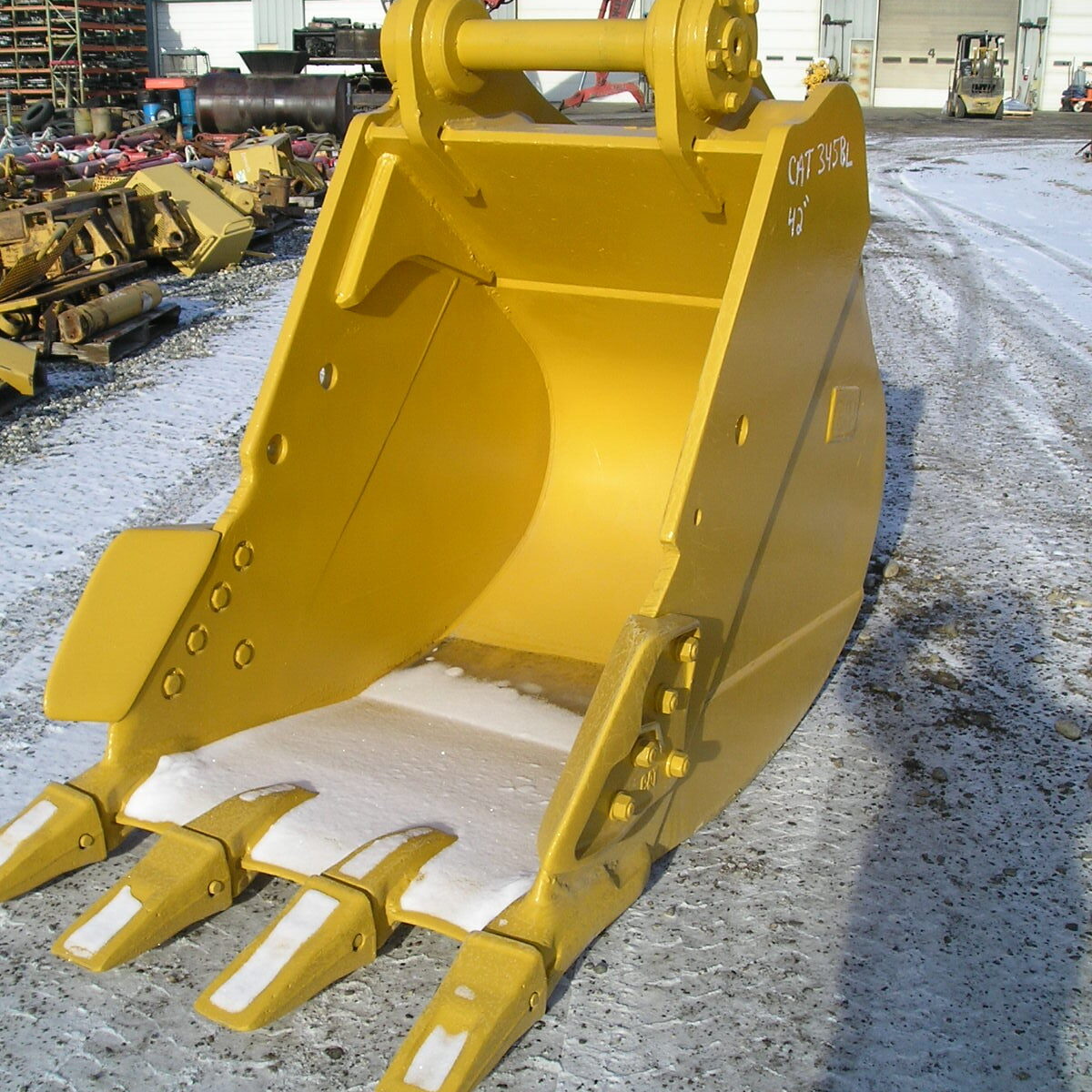 Buckets-Couplers – Fraley Tractor